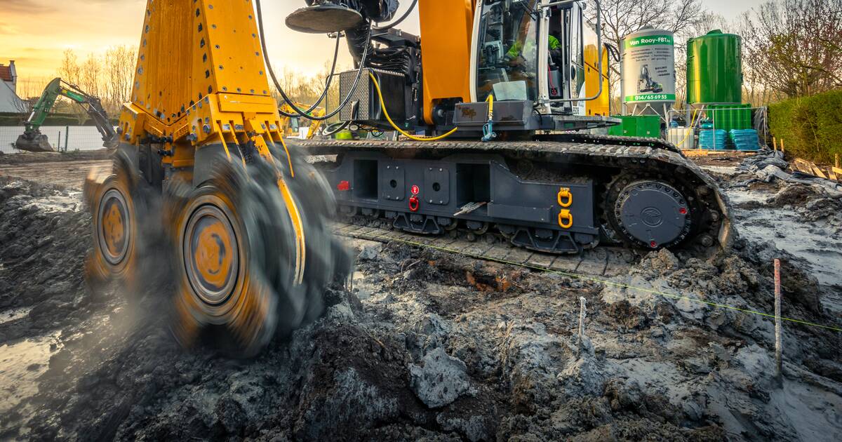 Soil cutter store